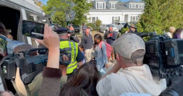 THAT WAS FAST: Liberal Martha’s Vineyard Deports Migrants to a Nearby ...